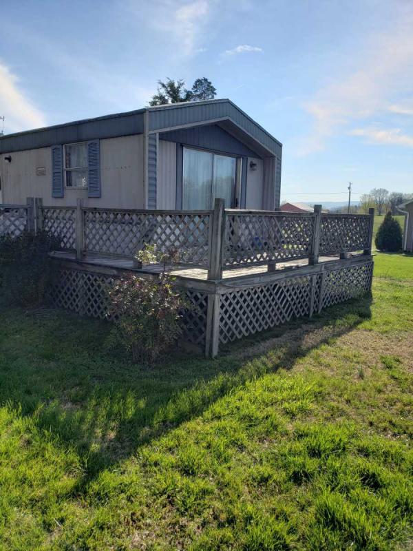 Giles Mobile Home for Sale in Sweetwater, TN 37874 for $12,995