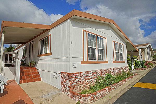 Crestmont Estates Mobile Home Park in Brea, CA | MHVillage