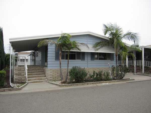 1977 Bendix Mobile Home For Sale | 1400 S. Sunkist #149 Anaheim, CA