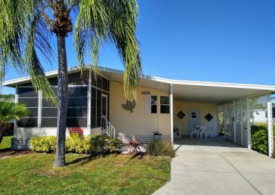 Veranda Springs Mobile Home Park in Parrish, FL | MHVillage