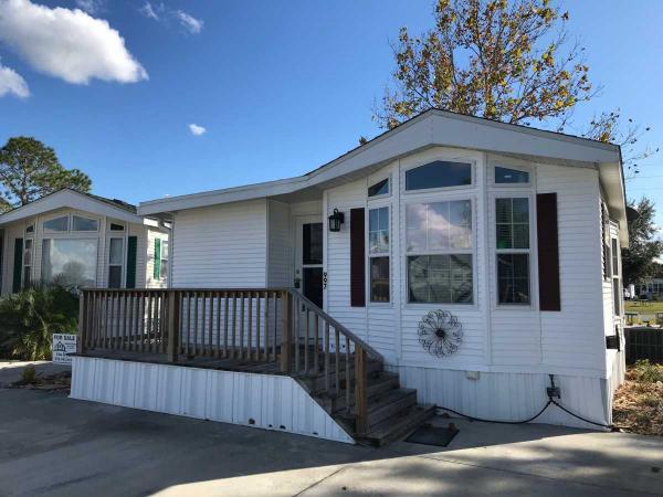 Clerbrook Rv Resort Mobile Home Park in Clermont, FL | MHVillage