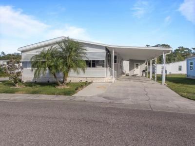 Forest Lake Estates Mobile Home Park in Zephyrhills, FL | MHVillage