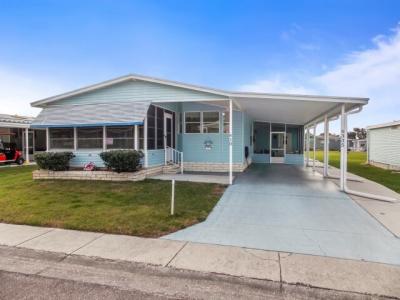 Forest Lake Estates Mobile Home Park in Zephyrhills, FL | MHVillage