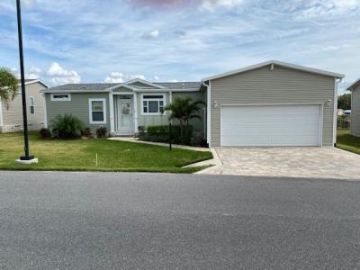 Water Oak Country Club Mobile Home Park in Lady Lake, FL | MHVillage