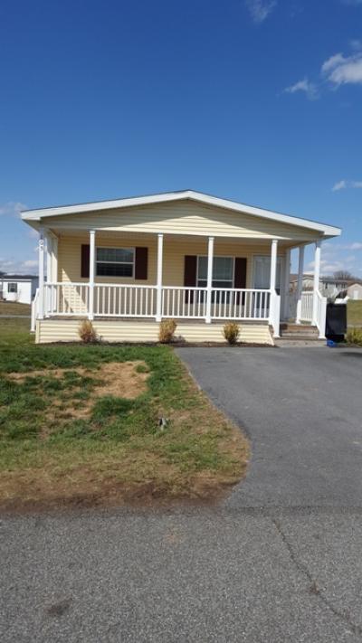 Regency Lakes Mobile Home Park in Winchester, VA | MHVillage