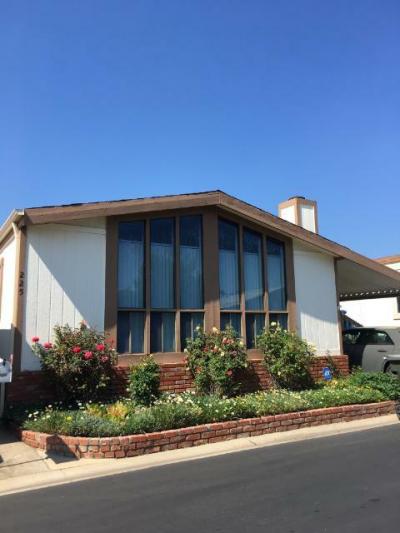 Crestmont Estates Mobile Home Park in Brea, CA | MHVillage