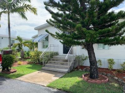 Goldcoaster Mobile Home Park in Homestead, FL | MHVillage