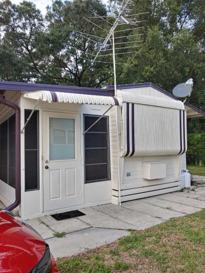 Happy Days RV Park Mobile Home Park in Zephyrhills, FL | MHVillage