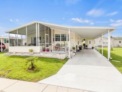 Forest Lake Estates Mobile Home Park in Zephyrhills, FL | MHVillage