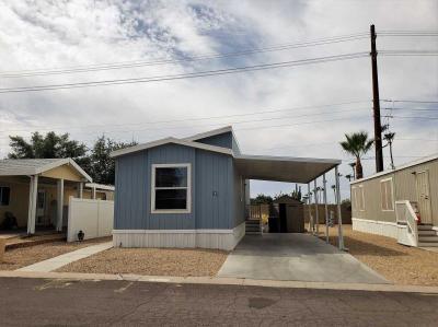 Hacienda De Valencia Mobile Home Park in Mesa, AZ | MHVillage
