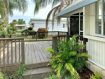 Mid Florida Lakes Mobile Home Park in Leesburg, FL | MHVillage