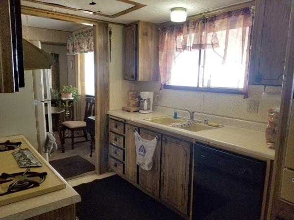 Senior Retirement Living - 1975 Fleetwood Mobile Home For Sale in ...