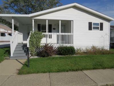 Royal Holiday Mobile Home Park in Canton, MI | MHVillage