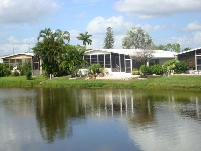 Landmark Naples Mobile Home Park in Naples, FL | MHVillage
