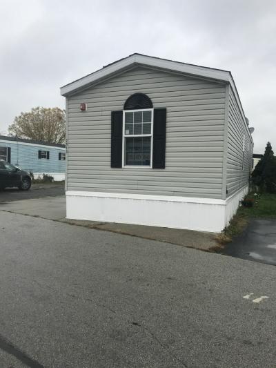 Rosebud Mobile Home Park in Bridgeview, IL | MHVillage