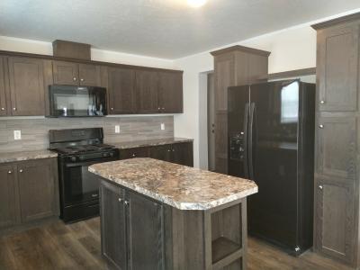 Pine Ridge Mobile Home Park in Linden, MI | MHVillage