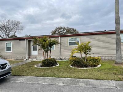 Three Lakes Mobile Home Community Mobile Home Park in Tampa, FL | MHVillage