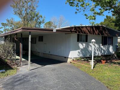 Mid Florida Lakes Mobile Home Park in Leesburg, FL | MHVillage