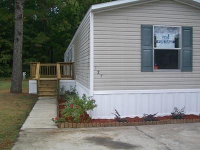 Chaffee Pines Mobile Home Park in Jacksonville, FL | MHVillage
