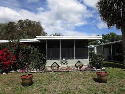 Mid Florida Lakes Mobile Home Park in Leesburg, FL | MHVillage