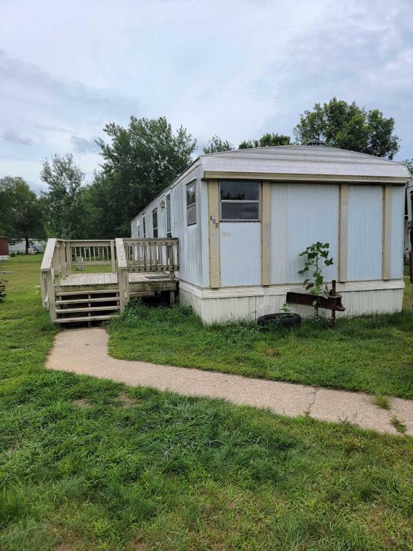 Wisconsin Mobile, Manufactured and Trailer Homes For Rent in more