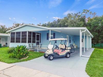 Forest Lake Estates Mobile Home Park in Zephyrhills, FL | MHVillage