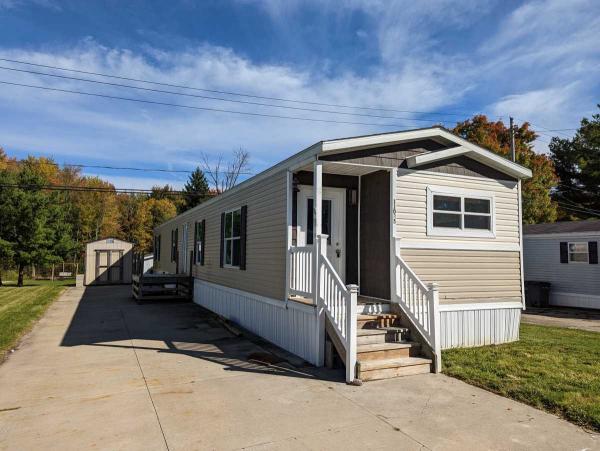 2013 Giles Mobile Home For Sale | 11035 Leader Road Chardon, OH