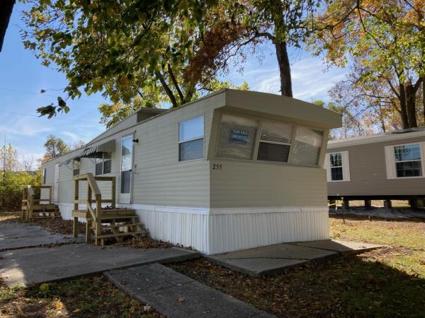 1968 Windsor Mobile Home For Sale | 6008 Moeller Road #255 Fort Wayne, IN