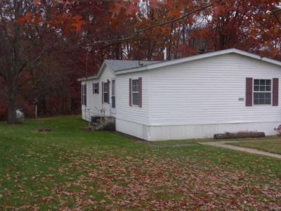 Maple Del Manor Mobile Home Park in Ravenna, OH | MHVillage