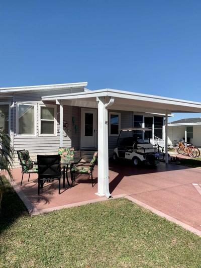 Forest Lake Estates Mobile Home Park in Zephyrhills, FL | MHVillage
