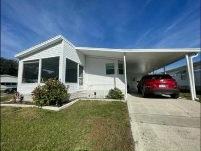 Forest Lake Estates Mobile Home Park in Zephyrhills, FL | MHVillage