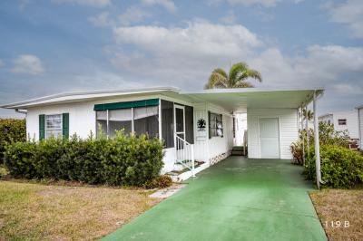 Naples Land Yacht Harbor Mobile Home Park in Naples, FL | MHVillage