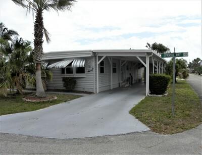 Spanish Lakes One Mobile Home Park in Port St Lucie, FL | MHVillage
