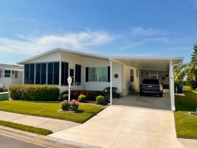 Sun Key Village Mobile Home Park in Palmetto, FL | MHVillage