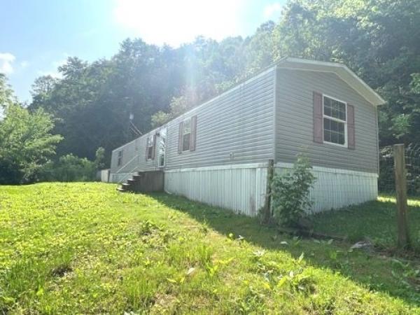 22099 Card Mountain Rd Mouthcard, KY | MHVillage