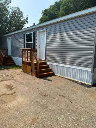 Mel-Ray Mobile Home Park Mobile Home Park in Ankeny, IA | MHVillage