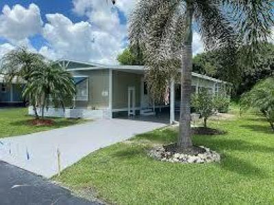 Naples Estates Mobile Home Park in Naples, FL | MHVillage