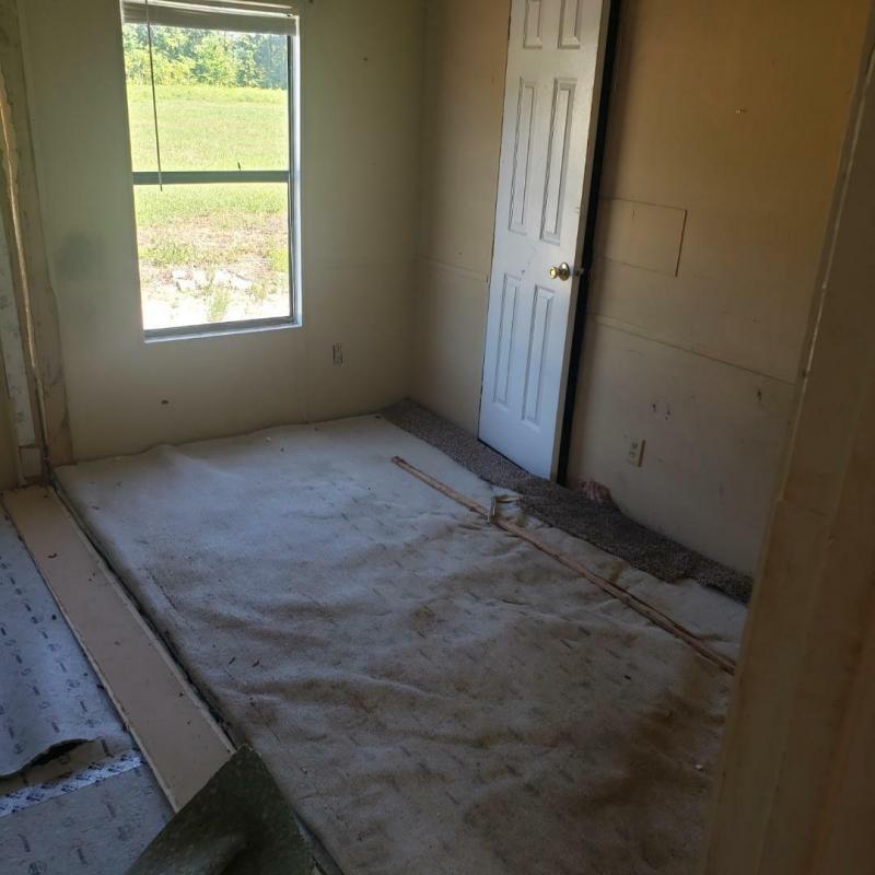 #0037AB Handy man special! Early 90’s 28×44, 3 Bedrooms, 2 Full Baths ...