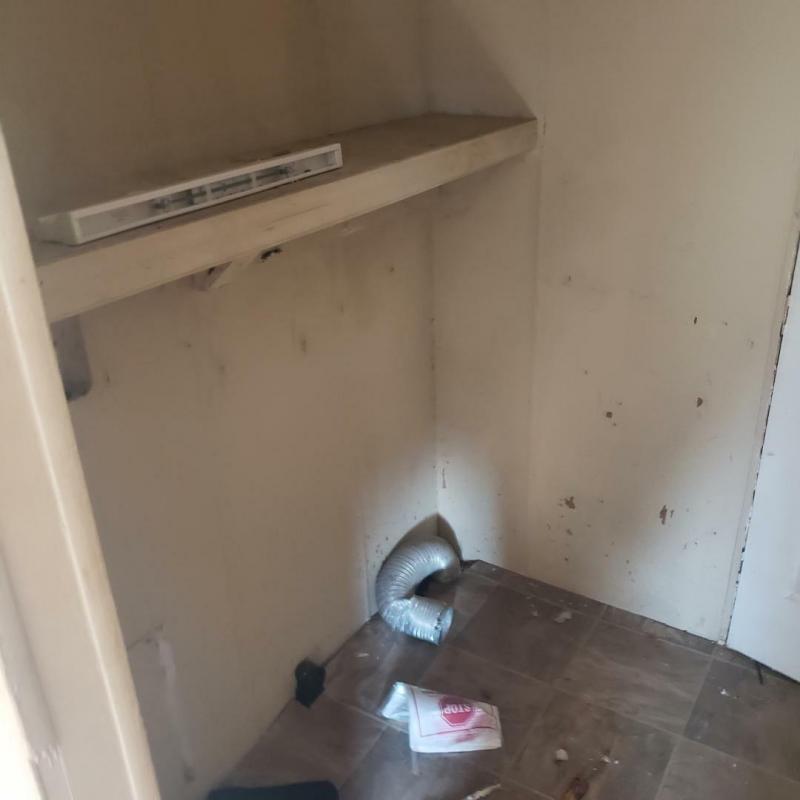 #0037AB Handy man special! Early 90’s 28×44, 3 Bedrooms, 2 Full Baths ...