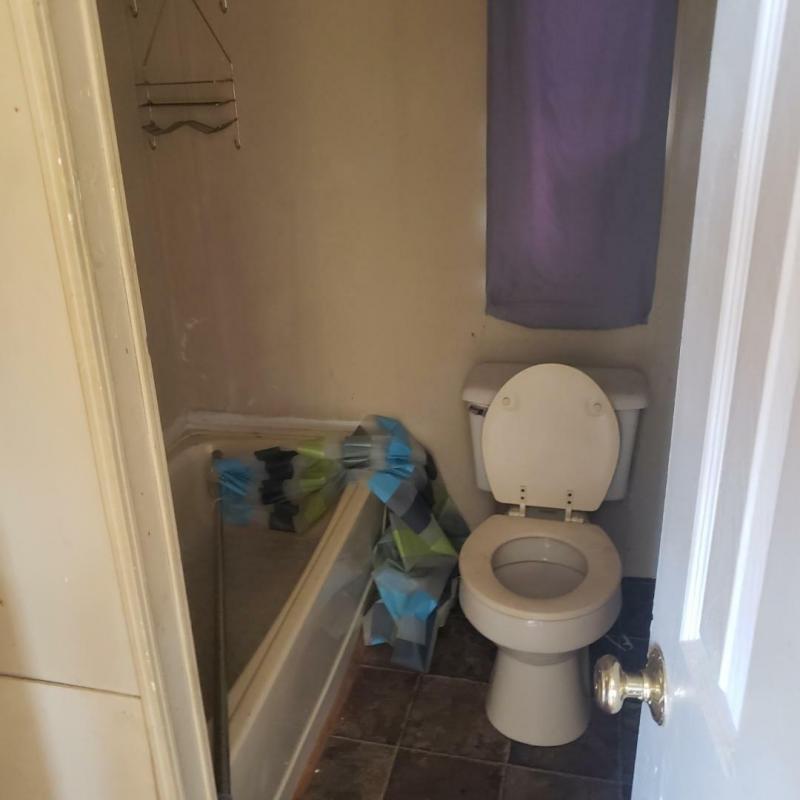 #0037AB Handy man special! Early 90’s 28×44, 3 Bedrooms, 2 Full Baths ...