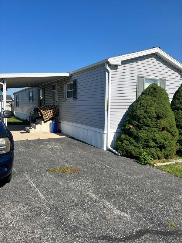 1994 ASTRO Mobile Home For Sale | 1013 Barberry Avenue Reading, PA