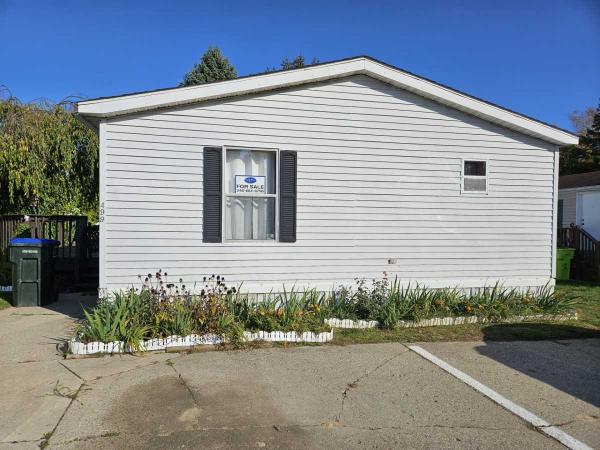 1989 Commodore Mobile Home For Sale | 499 Tamarack Ct. Wixom, MI