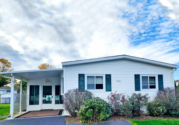 1975 Mobile Home For Sale | 703 Fresh Pond Ave. #215 Calverton, NY