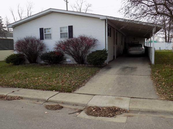 1995 Commodore Mobile Home For Sale | 6952 Liberty Lane Belleville, MI