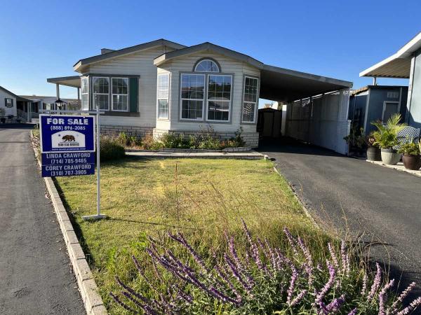 2002 Hallmark Mobile Home For Sale | 1201W. Valencia Dr. # 160 ...