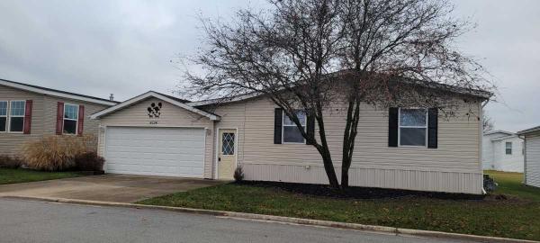 2001 Commodore Mobile Home For Sale | 25544 Firestone Dr. Monee, IL