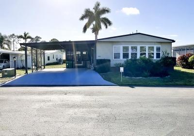 Landmark Naples Mobile Home Park in Naples, FL | MHVillage