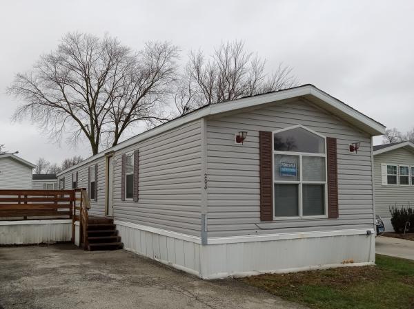 2001 REDMAN IND Mobile Home For Sale | 208 Pine Justice, IL