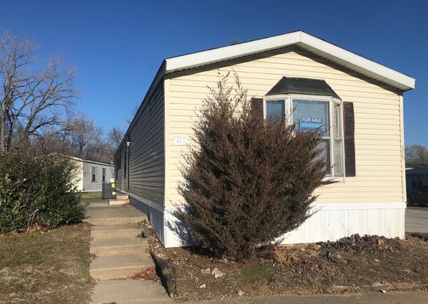 1993 BRAV Mobile Home For Sale | 812 S 75th Street Kansas City, KS