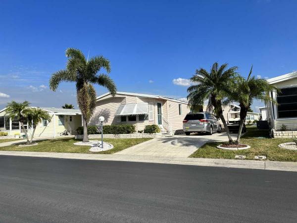 1995 Fleetwood Mobile Home For Sale | 219 Rainbow Drive North Fort ...